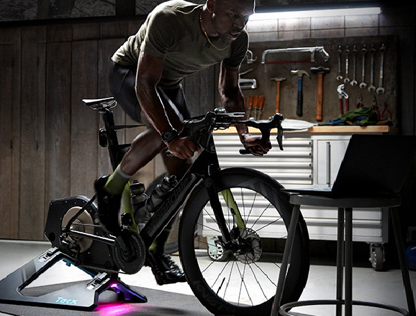 [Tip] Indoor fietsen 6 tips voor een goede start - Garmin Blog